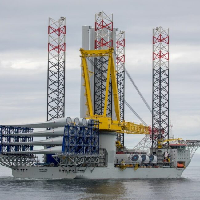 Giant Jack-Up Voltaire Soon to Install First Turbines at World’s ...
